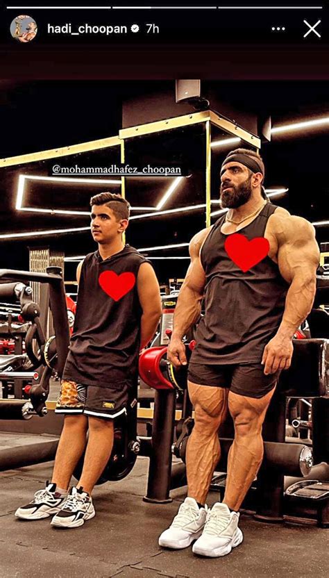 تمرین ۲ نفره هادی چوپان و پسرش در باشگاه پربازدید شد عکس