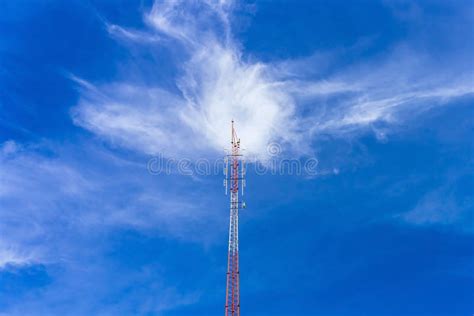 Telecommunication Radio Wave Signal Tower Red And White With Cloudy Steel Truss Of Transmission