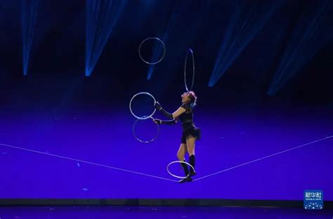 中外杂技演员角逐中国吴桥国际杂技艺术节凤凰网北美凤凰网