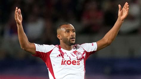 Mercato Un Attaquant Marocain à Lom Cet Hiver Cest Chaud Goal