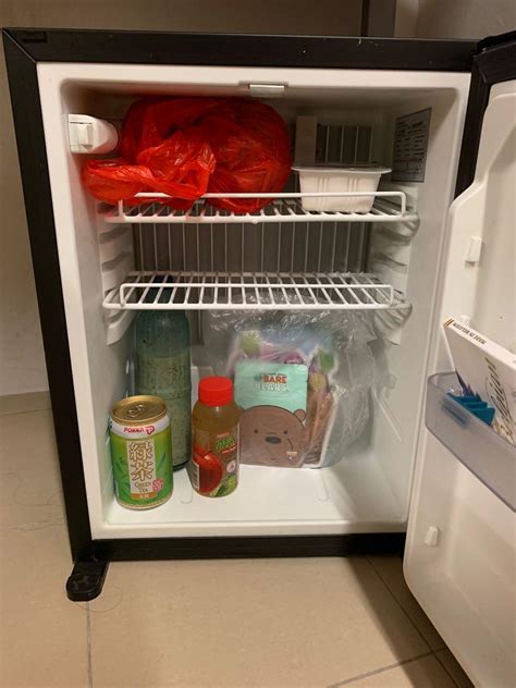 Mini Bar Fridge Everything Else On Carousell