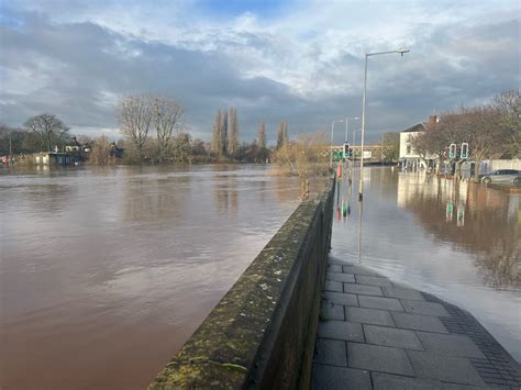 Live Warning To Drivers As Flooding Closes Roads And Bridges In Live Warning To Drivers As Flooding Closes Roads And Bridges In