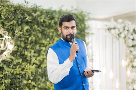 emcee akshay iyer on linkedin 50years goldenjubilee mcingfun