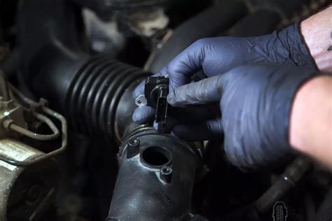How To Replace A Mass Air Flow MAF Sensor