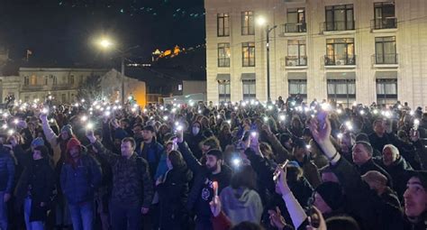 Кавказский Узел | Участники митинга в Тбилиси потребовали освободить ...