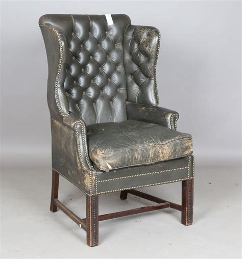 An Early 20th Century George Iii Style Buttoned Dark Green Leather