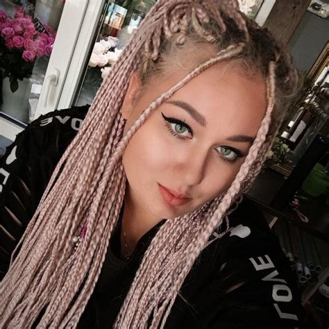 Mirabel Nude On Cam Live Sex Chat On Fapchat