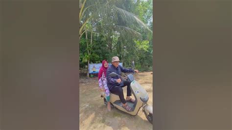 Candi Youtube