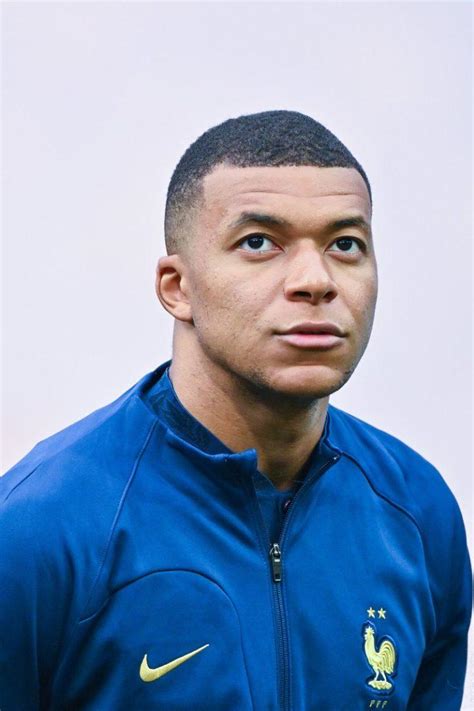 Kylian Mbappe Donne Ses Impressions Sur Le Cameroun Lebledparle