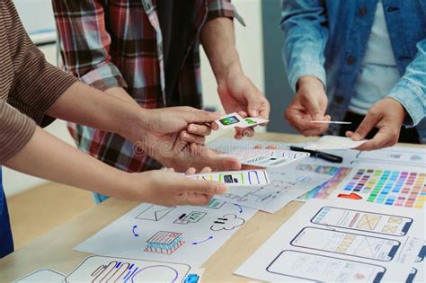 Ux Developers And Ui Designers Use Augmented Reality To Brainstorm On