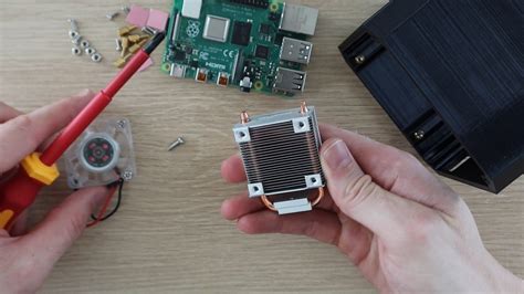 Diy Raspberry Pi 4 Desktop Case With Oled Stats Display The Diy Life