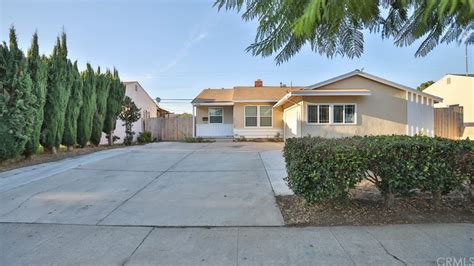 1645 W Wisteria Pl Santa Ana Ca 92703 Redfin