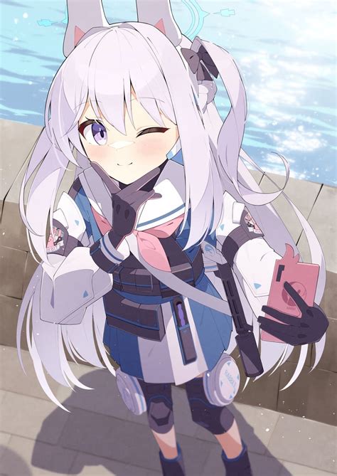 셀카찍는 미야코 블루 아카이브 에펨코리아