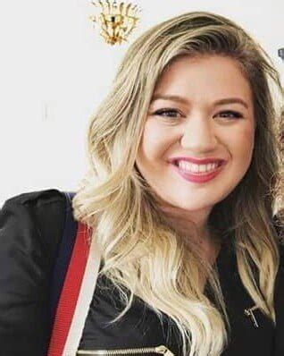 Kelly Clarkson Porn Pictures Xxx Photos Sex Images Pictoa