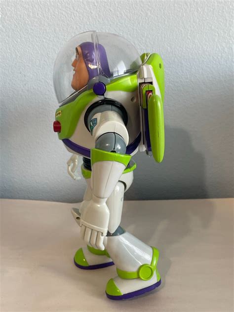 Vintage 1995 90s Disney Thinkway Toys Toy Story Buzz Lightyear 12