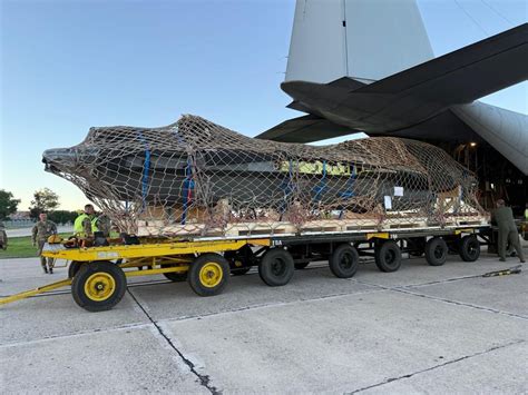 First F 16 Fighter Jet Of The Argentine Air Force All Its Parts Have Arrived And Assembly