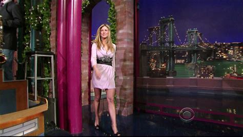 Jennifer Aniston Showing Nice Legs In Mini Skirt Porn Pictures XXX Photos Sex Images