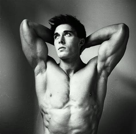 Robert Walter By Justin Violini 2011 Muscular Men Fitness Models Hot Abs