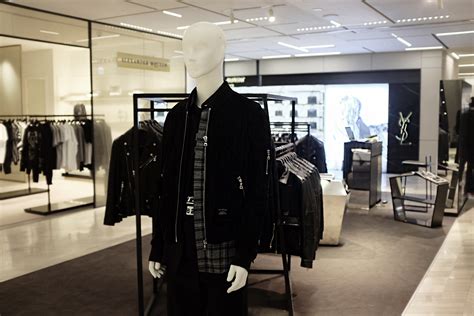 신세계백화점 본점 남성 명품관 Pop Up Store 오픈 Noir Larmes 느와르라르메스