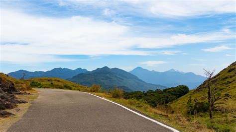 Ponmudi Dtpc Thiruvananthapuram Must Visit Places In Kerala