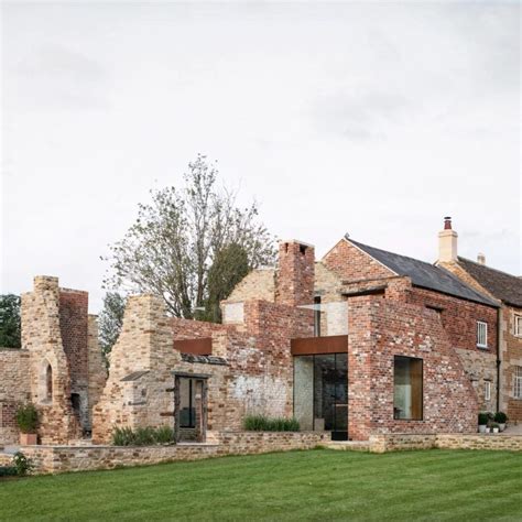 Report Unpaid Architecture Internships Says Riba