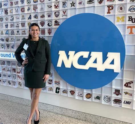 Olivia Brown 23 24 Mba Makes A Name For Herself On And Off The Court Valparaiso University