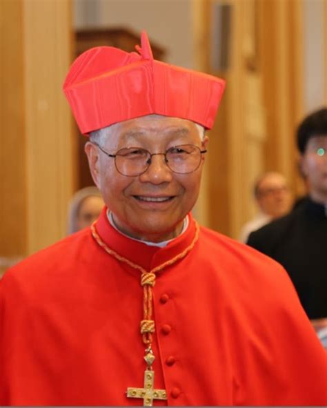 가톨릭신문 [유흥식 추기경 서임식 로마 현지] 교황청 성직자부 장관 유흥식 라자로 추기경 서임식이