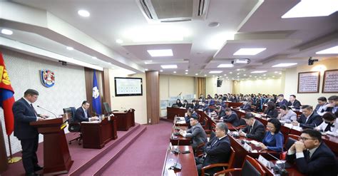 Нийслэлийн нутгийн захиргааны байгууллагууд төсвийн мөнгөөр шинэ жил тэмдэглэхгүй