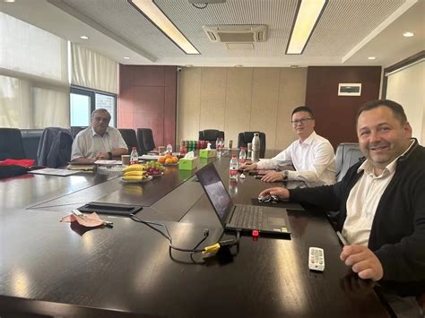 Industrial Gas Air Compressor Can Compress A Variety Of Gases With Explosion Proof Motor And