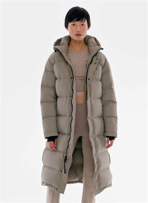 Super World™ The Super Puff™ Long Aritzia Intl
