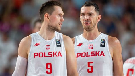Aaron Cel Kończy Koszykarską Karierę Tvp Info