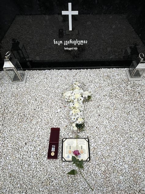 ეს ჯილდო თვითონ გჭეროდა გვერჩივნა მაგრამ ასეა შვილო ვერაგი სისტემა ახალგაზრდებს ფიზიკურად