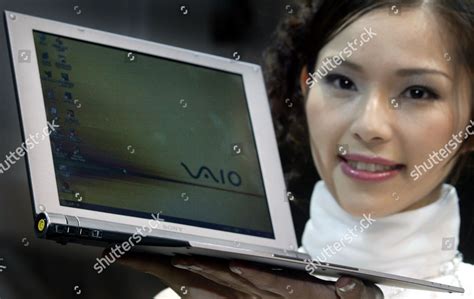 Vaio Model Holds Shows Sonys New Editorial Stock Photo Stock Image Shutterstock