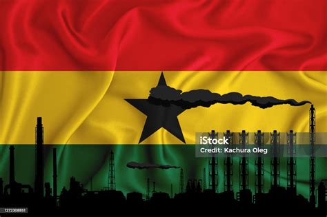 가나 플래그 로고를위한 공간이있는 배경 산업 3d 일러스트레이션 화학 공장 오일 정제 가스 에너지 아이콘의 실루엣 중공업 0명에 대한 스톡 벡터 아트 및 기타 이미지