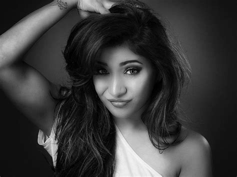 Sakshi Agarwal Hq Wallpapers Sakshi Agarwal Wallpapers 39794 Oneindia Wallpapers