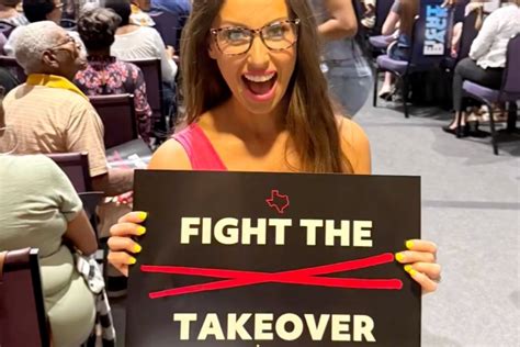 Conservative Tv Host Crashes Jasmine Crockett Town Hall To Call Democrat A ‘fake Ghetto Hoodrat