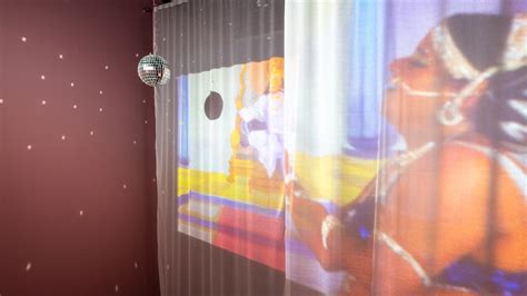 visible invisible representation of women in art through the map