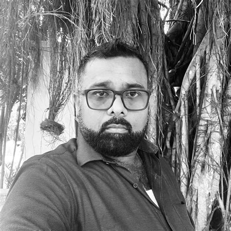 පාසල තුල විදුහල්පතිවරයකු හොදින් කටයුතු කරමින් සිටියදී ඔවුන් ඔහුව ඉවත්කලේය ~ පලිගැනීමක සේයාවක්