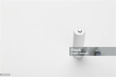 흰색 배경에 Aa 크기 알칼리성 배터리 축적자 0명에 대한 스톡 사진 및 기타 이미지 0명 3가지 개체 개체 그룹 Istock