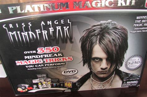 Criss Angel Mindfreak Platinum Magic Kit Over 350 Magic Tricks Cards