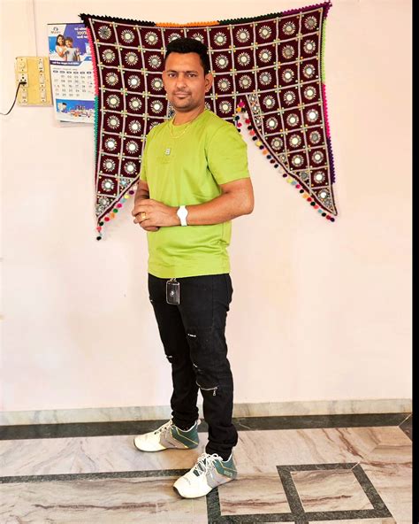 𝙝𝙖𝙧𝙨𝙝 𝙥𝙖𝙩𝙚𝙡 Harshptl On Threads