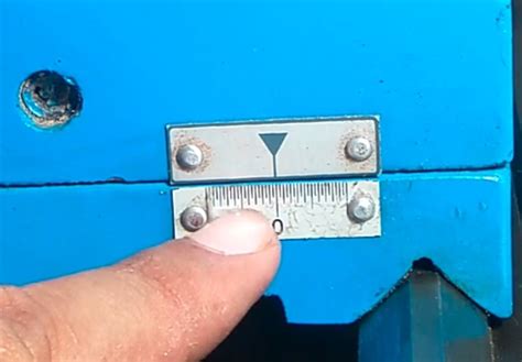 Fitter ગુજરાતી Tailstock Offset Method Lathe ઉપર ટેપર એંગલ કઈ રીતે સેટ કરવો રાઉન્ડ બાર ઉપર