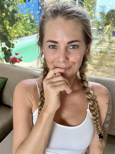 My Friend Doesnt Like Facials So I Told Her To Give Them All To Me R