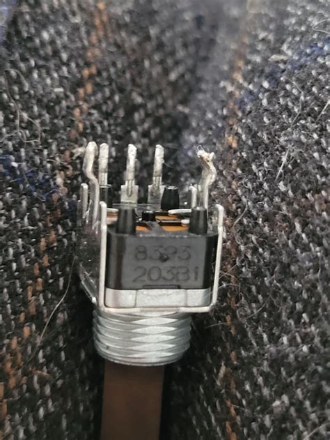 Potentiometer identification : r/AskElectronics