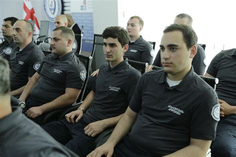 საქართველოს იუსტიციის მინისტრმა მოადგილეებთან ერთად აღსრულების პოლიციელებს პროფესიული დღე