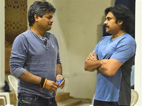 Pawan In Ustad ఉస్తాద్లో పవన్ కోసం హరీష్ పవర్ ఫుల్ డైలాగ్స్