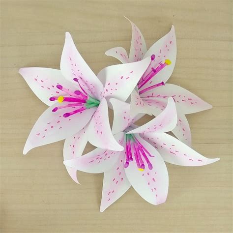 Molde Flor 86 Lírio E Folhagens Svg Dxf Pdf Abelha De Papel