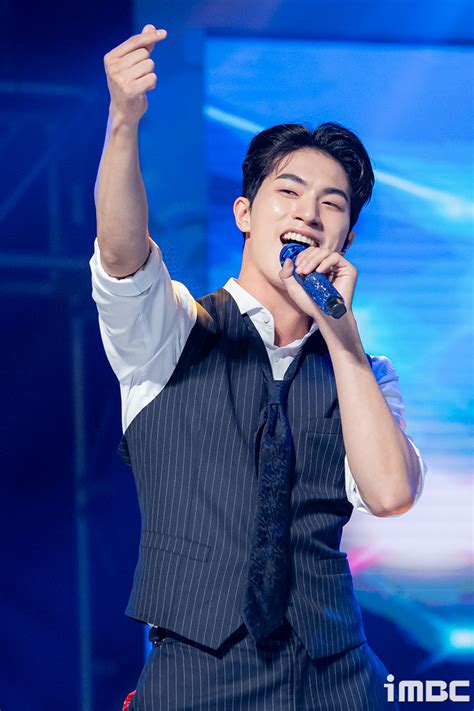 포토 윤준협 섹시 티키타카