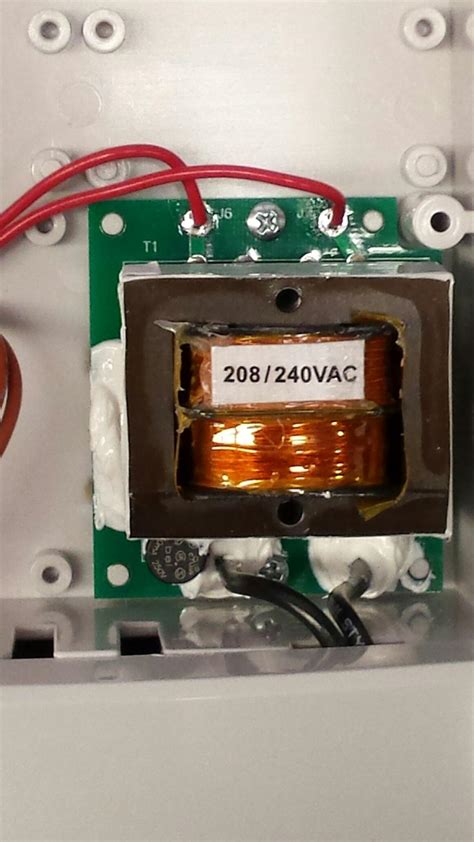 Energate LC2200 Load Control Switch LC2200 FCC ID WUR LC2200