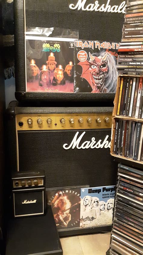 Toby Knapp The Old Marshall 4×10 Cab And 50 Watt Combo